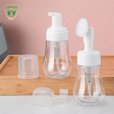 中国 熱いStamping 150ml Foam Pump Bottle With Silicone Brush Head 販売のため