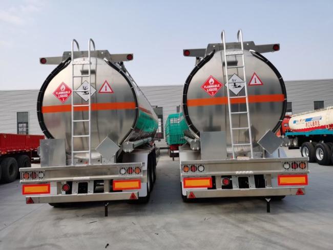 Factory Direct Sales 3 Axles 30-50 Tons Fuel Oil Petrol Tanker Trailer for Sale