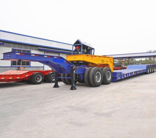 Gooseneck Lowbed Trailer in operation