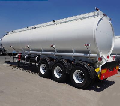 Cina Cisterna di petrolio/cisterna di carburante a tre assi in acciaio al carbonio, semirimorchio con capacità di carico da 50 a 70 t in vendita