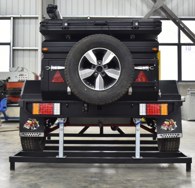 Steel Construction Off-Road Trailer with 500kg Rated Load and Roof Tent ...