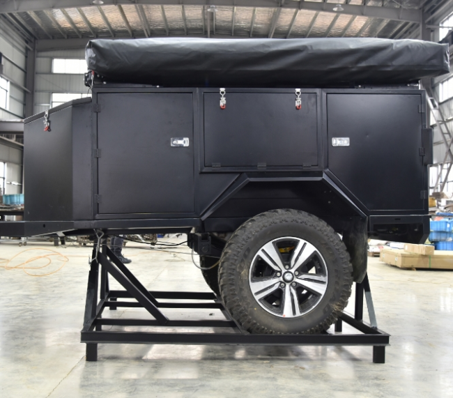 Steel Construction Off-Road Trailer with 500kg Rated Load and Roof Tent ...