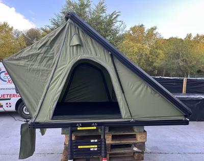 China 2025 Outdoor Camping 4X4 SUV Hardtop 4 Person 130cm Hard Shell Aluminum Dach Zelte Dachzelt Car Roof Top Tent for Camping for sale