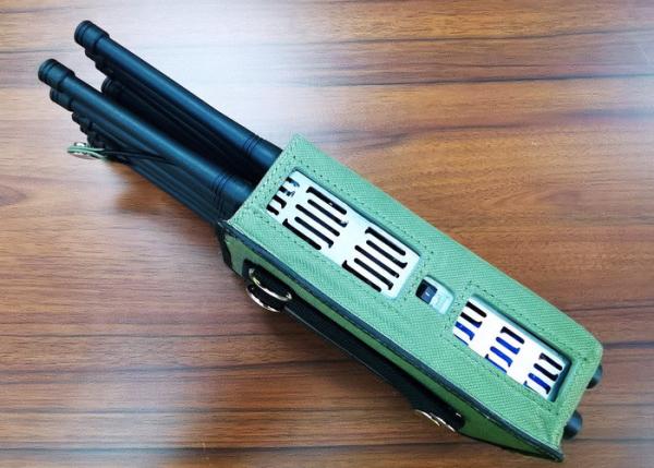 High Power 12CH Cell Phone Signal Jammer GPS WIFI 20 Meters Radius Signal Blocker