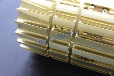 China Cilindro de recepção amarelo de cobre para que as máquinas de fabricação de cigarros transfiram cigarros à máquina do filtro à venda