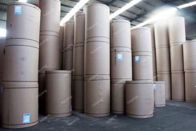 Cina Cartone duplex di piccola capacità che rende a macchina 80gsm la linea di produzione del rotolo enorme in vendita