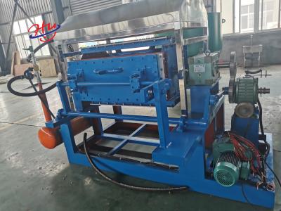 Cina Uovo residuo Tray Making Machine del modanatura della cartapesta in vendita