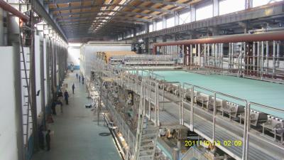 Cina La macchina continua per carta Kraft della macchina di carta ha ondulato la macchina duplex superiore bianca di scanalatura di fabbricazione di risguardo in vendita