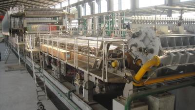 Cina High Efficiency Kraft Fluting Paper Making Machinery 3600mm 150m/Min in vendita