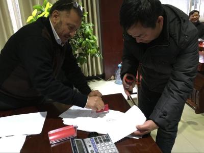 Cina Linea di produzione della carta kraft di alta efficienza macchina 5200mm con 8 - 10ton/Day in vendita