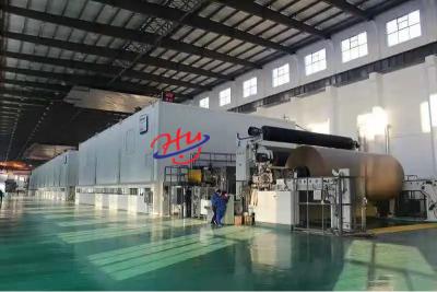 Cina OCC che ricicla la macchina di fabbricazione di carta di Kraft Testliner per la scatola ondulata bianca in vendita