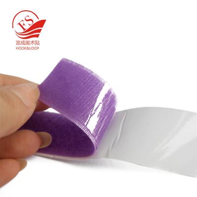 Cina Gancio rosso della colla della colata di calore e nylon e poliestere autoadesivi del ciclo su misura in vendita