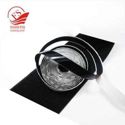 Cina Nastro industriale autoadesivo nero del velcro di forza con la colla della colata di calore in vendita