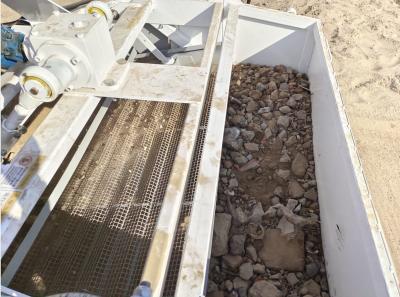 Cina Velocità 2000 rmin Macchina spazzatrice di spiaggia 150 mm Tractor Drive per manutenzione eco-compatibile in vendita