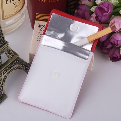 Cina Il Silkscreen portatile del portacenere della tasca di piccolo viaggio di plastica del PVC ha stampato in vendita