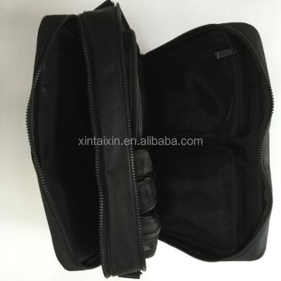 Cina Borsa diretta di trucco di viaggio della borsa del computer portatile della cartella del computer portatile della fabbrica con la maniglia e la tracolla in vendita