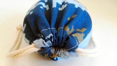 Cina Personalizzi il sacchetto della copertura di Mini Drawstring Bag Reusable Dust per il regalo in vendita