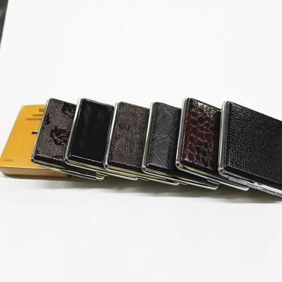 Cina Personalized Brown Leather Cigarette Case Pouch Holder Shockproof Dustproof in vendita