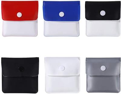 Cina Sigaretta Ash Pouch Compact Fireproof Odorless del PVC dell'OEM EVA Pocket Ashtray Portable in vendita