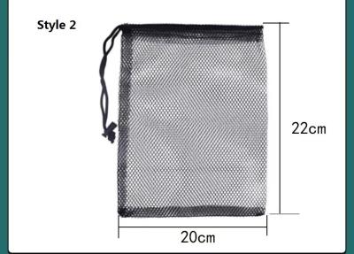 Cina Pallina da tennis di golf di stoccaggio di Mesh Pocket Net Pouch For della borsa di cordone di sport del poliestere in vendita