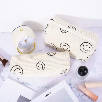 China Corduroy Makeup Pouch Travel Toiletry Bag Organizer Cute Makeup Brushes Storage Bag à venda