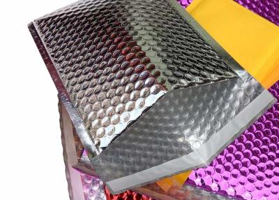 China Los bolsos de empaquetado del correo de la prenda impermeable de la hoja de Alu rellenaron los sobres de envío 4x7 en venta