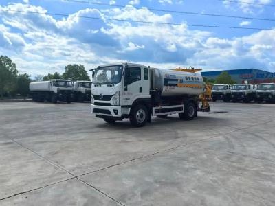 Cina Autobotte spargiasfalto Shacman, camion spruzzatore di bitume, macchine per la pavimentazione stradale con asfalto in vendita