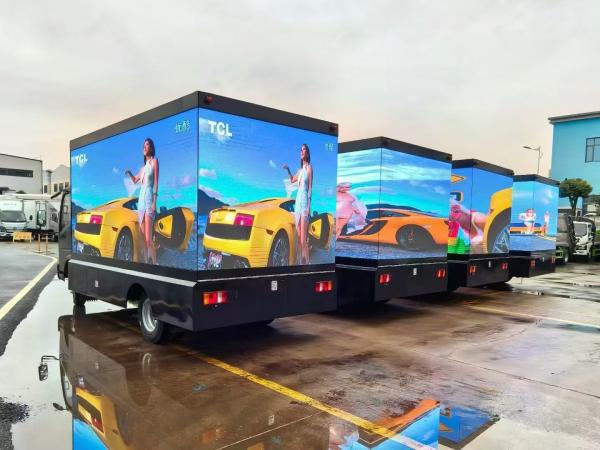 Quality LED Mobile Digital Led Adversting Advertise Billboard Screen Box for sale