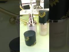 Cosmétiques d‘émulsion isolante de maquillage de soleil pour la fabrication de marques privées (Kosmetische Mittel zur Herstellung von Farben aus Sonnenblumen)