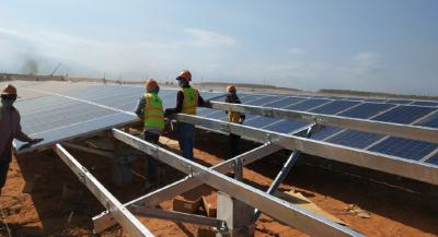 China Tilt Angle 0-60 Degrees Compatible Solar Array Mounting Brackets for Framed or Frameless Modules for sale