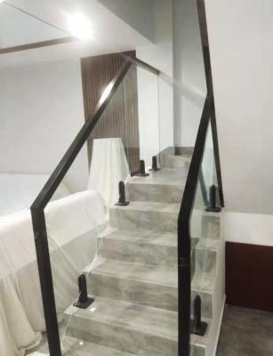 China Sanding Metal Frame Handrail Glass Balustrade With High Durability Weather Resistance for sale