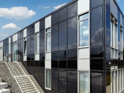 Cina Sistemi fotovoltaici della facciata di BIPV 6060 moduli Bifacial di alluminio di Pv in vendita