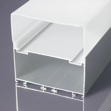 China Lumières à bande LED en aluminium suspendu à deux couches for sale