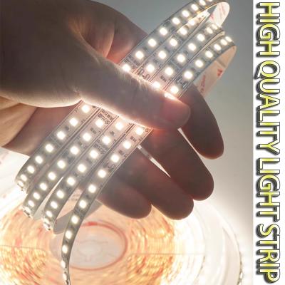 中国 COB 柔らかい柔らかいライトストライプ 低電圧 24v 自粘性 リビングルーム用 ストロップなし 販売のため