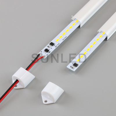 China 110v 220v starre LED-Streifenleuchten Aluminiumprofil 5630 SMD IP65 wasserdichte LED-Stäbe zu verkaufen