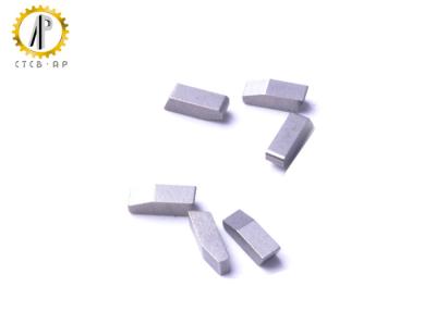 Cina Denti duri di taglio del carburo del metallo YG6, punte d'ottone del carburo di taglio per gli strumenti del tornio in vendita