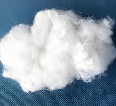 China Siliconen Polyester Stapelvezel Vulling Materiaal Nieuw en Gerecycled Te koop