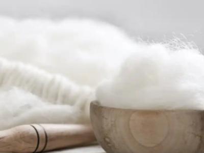 Κίνα Αυτοσβήτουσα ακρυλική ίνα 2D-130D Ιδανική για ενδυμασία και προστατευτικά υφάσματα προς πώληση