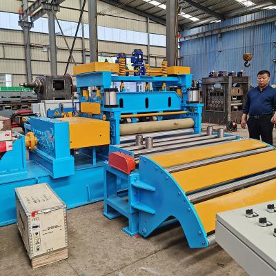 Cina Decoiler in lamiera di metallo moderno da 10 T Sicurezza Decoiler idraulico elettrico da 10.000 kg in vendita