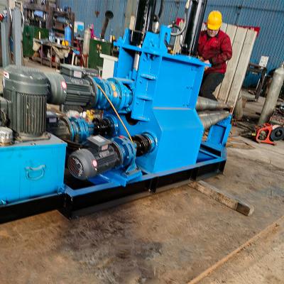 Cina Sicurezza Eficienza della macchina di rotolamento a cono di acciaio forma lamiere metalliche in forme di cono 4m/min in vendita