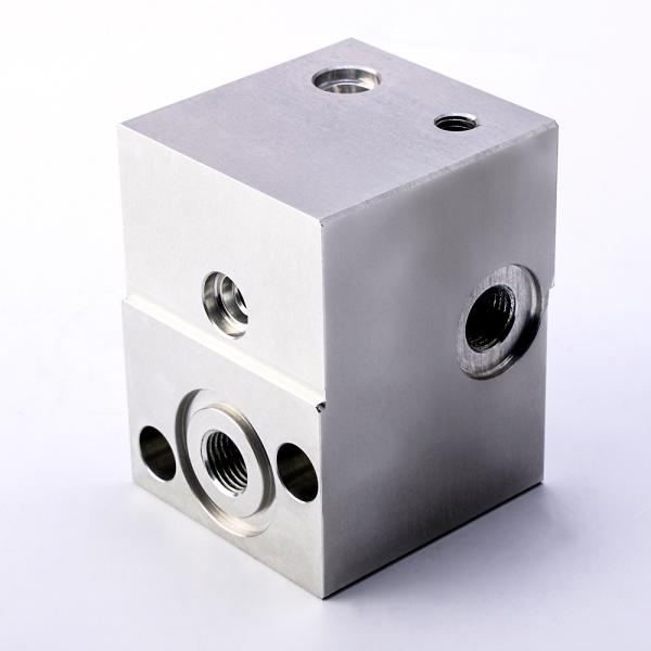 Quality Aluminum Cast Ductile Iron Steel Hydraulic Manifold Block Throttle Flow Control for sale