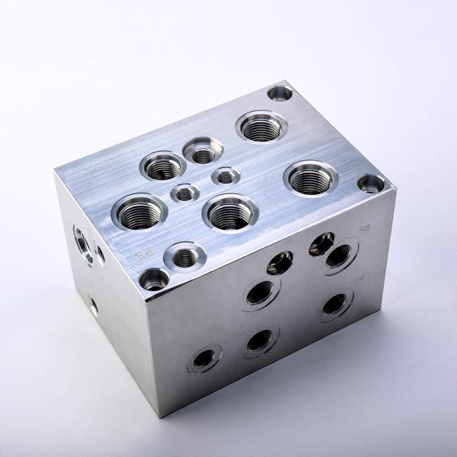 Precision CNC machined hydraulic manifold block