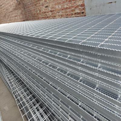 China Hot Dip Galvanized Standard Carbon Steel Grating Platforms Trench Cover Industry for sale