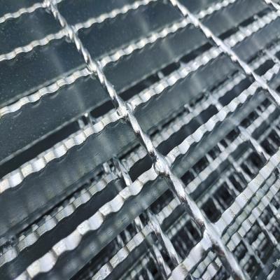 China Toothed Galvanized Steel Grating Platform Access Leak Proof Floor for sale