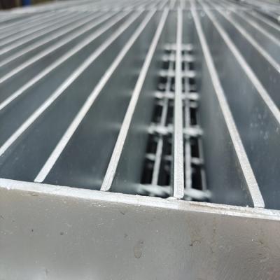 Chine Platforms Carbon Industrial Steel Grating Trench Cover à vendre