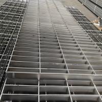 China Stainless Steel Welded Grating 30mm Bearing Bar Pitch for Industrial Platforms for sale