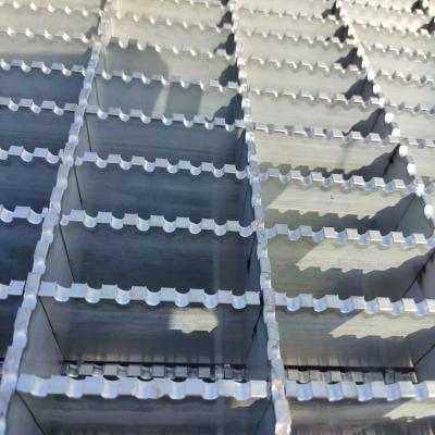 China Bright Modern 900mm Wide Aluminum Air Grating Aluminum Steel Grating for sale