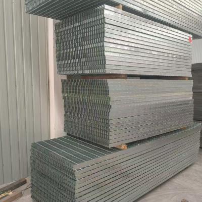Chine 12.5 Center To Center Bearing Bar Pitch Industrial Steel Grating Anti Rust à vendre