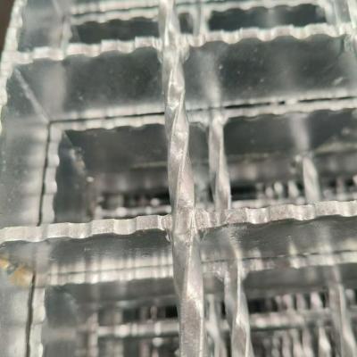 China Machine cutting, a variety of welding methods of fireproof steel grid for sale