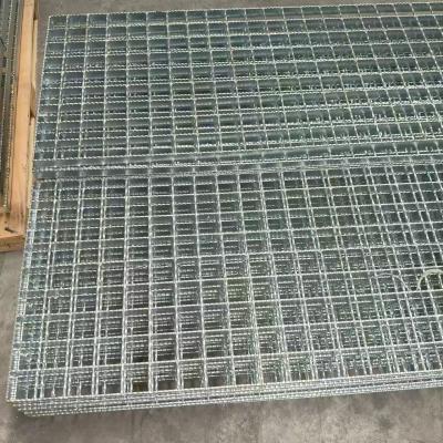 Cina Una griglia in acciaio forte e resistente al fuoco e resistente agli scorrimenti in vendita